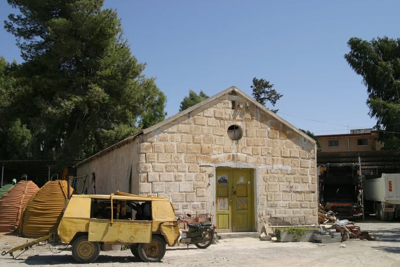 Εργασίες συντήρησης του Α' Κοιμητηρίου Μόρφου και του παρακείμενου Ναού ...