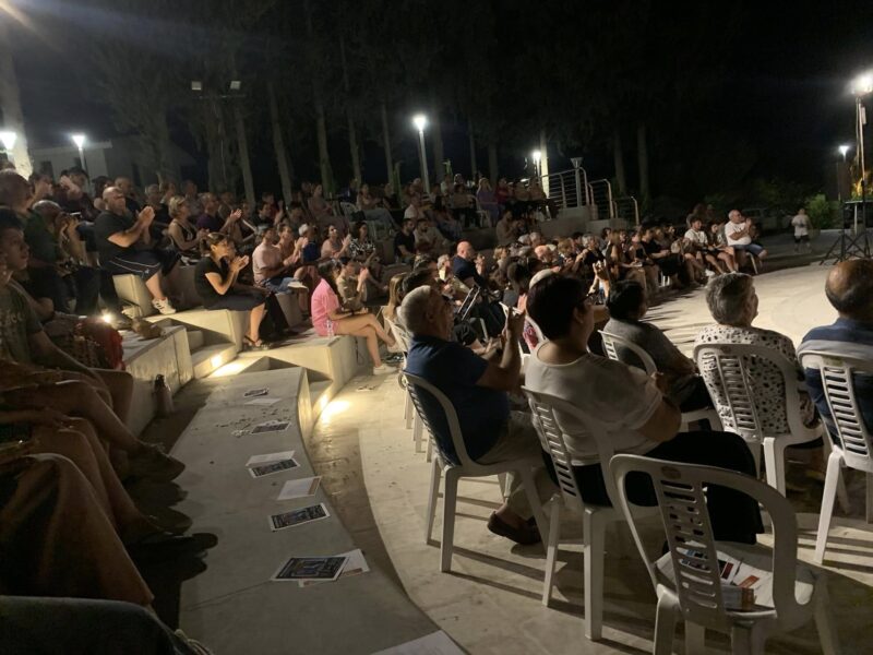 Κολακευτικά σχόλια από τον Κοινοτάρχη Κάμπου και άλλους πολίτες, για τη ...
